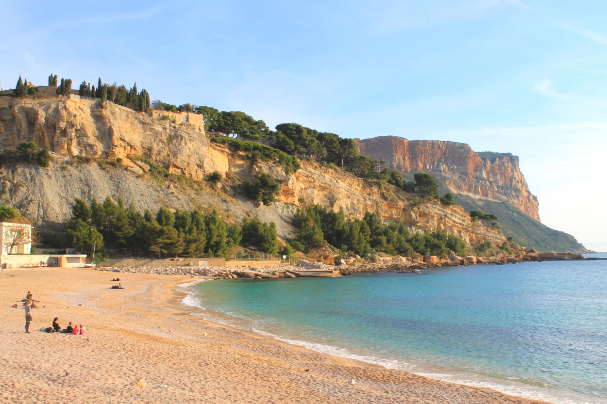 Best Things to Do in Cassis, France + Hiking Calanques