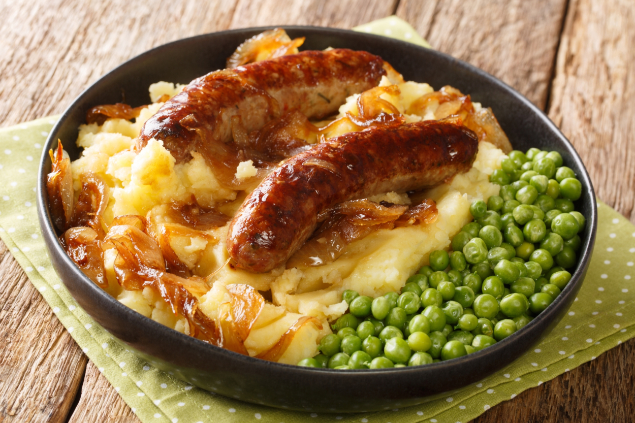 Best British Food: 14 Fun Meals To Try